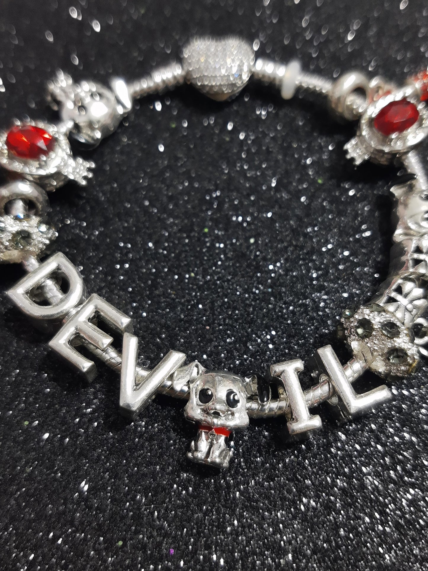 Cruella Devil 🐶🐕 – El Baúl de las Sirenas